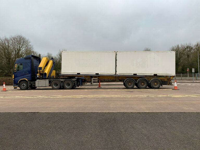 Operators and large loader cranes on lorries – know your ...